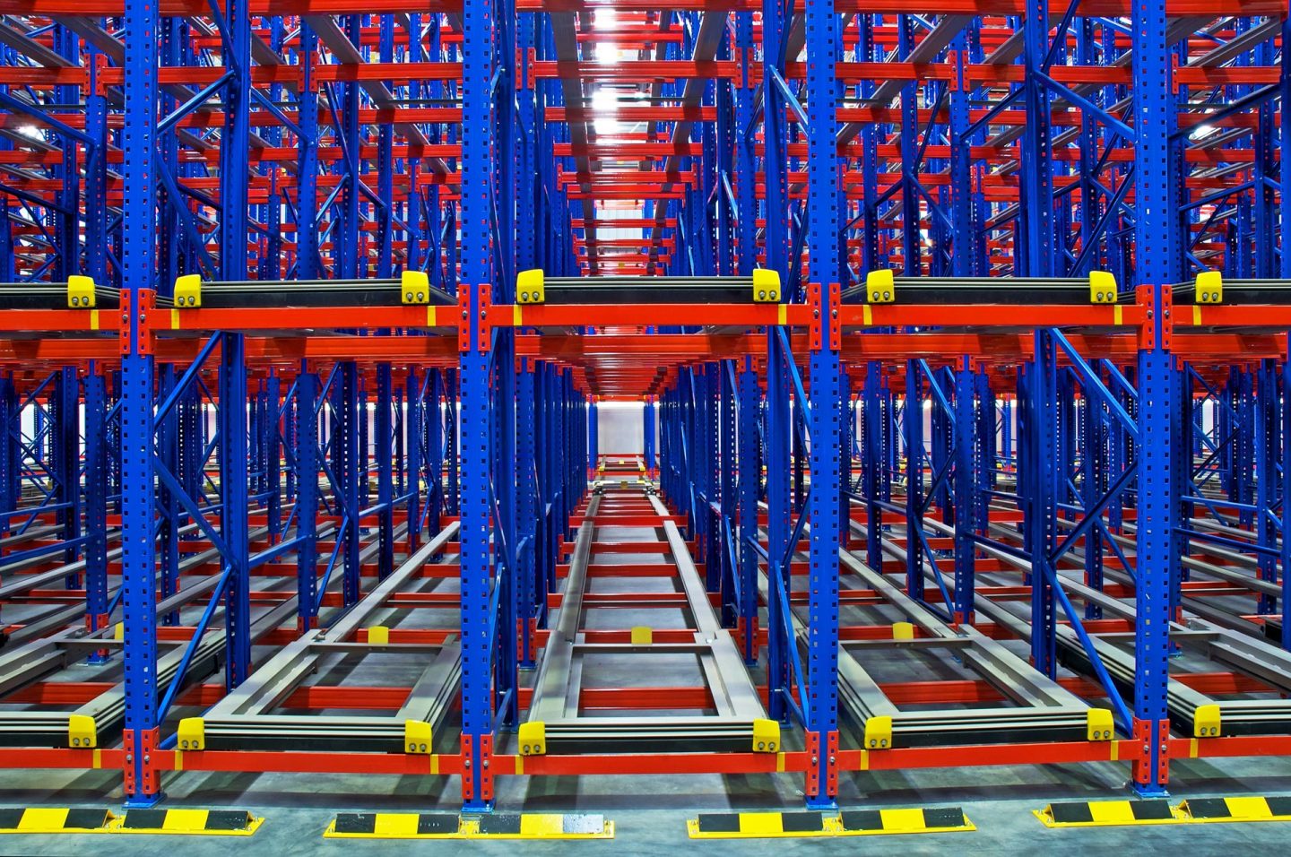 Push Back Pallet Racking – Efficient Warehouse Storage Solutions